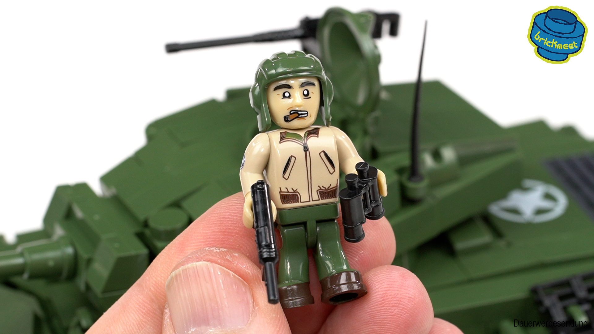 COBI 2543 M24 Chaffee - Speed Build Review - BrickMeet DE
